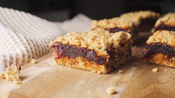 Old-fashioned Date Bar Recipe