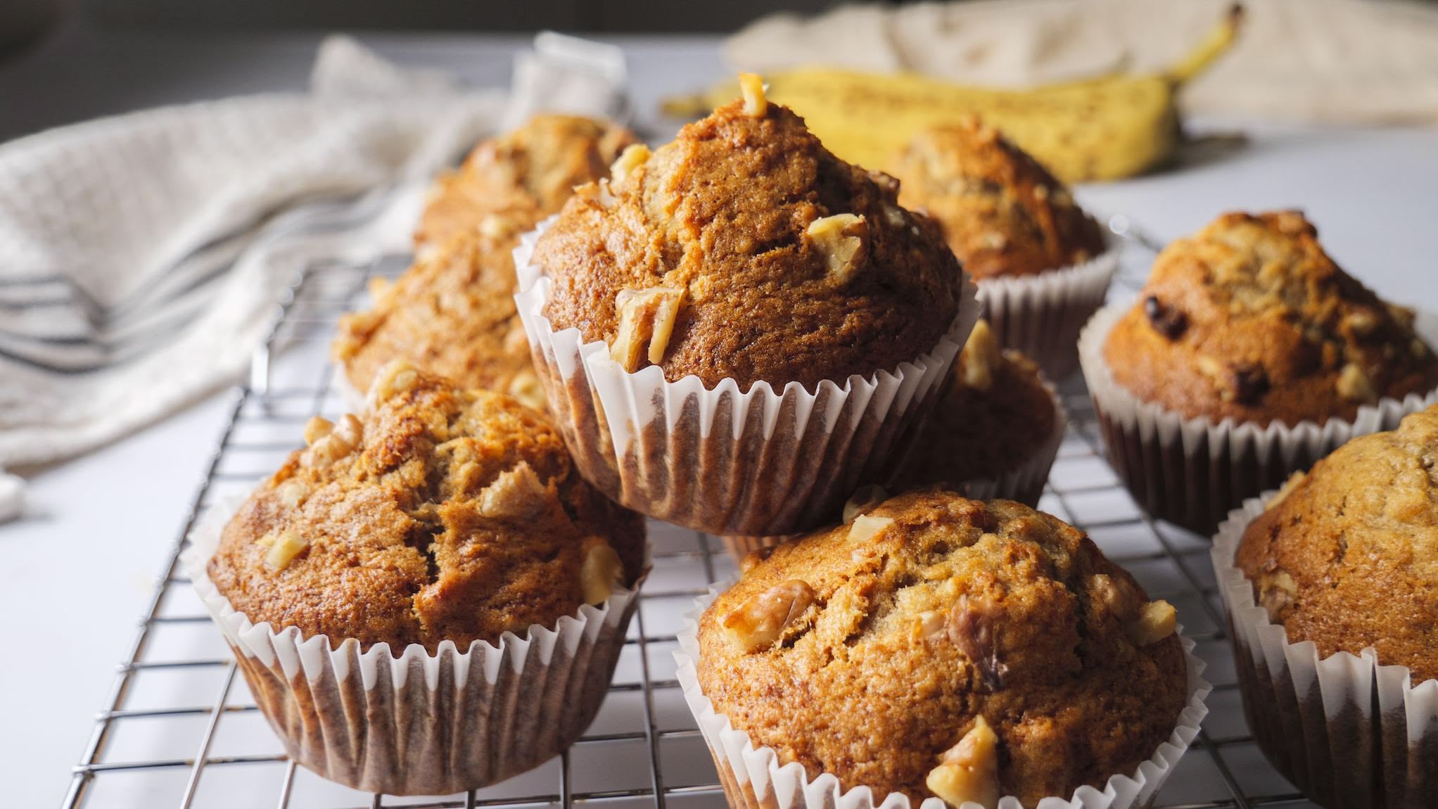 Moist & Easy Banana Muffins Recipe